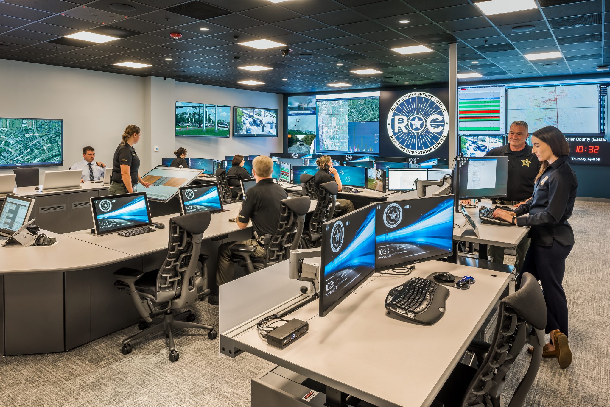 Advance Public Safety with Real-Time Intelligence Centers