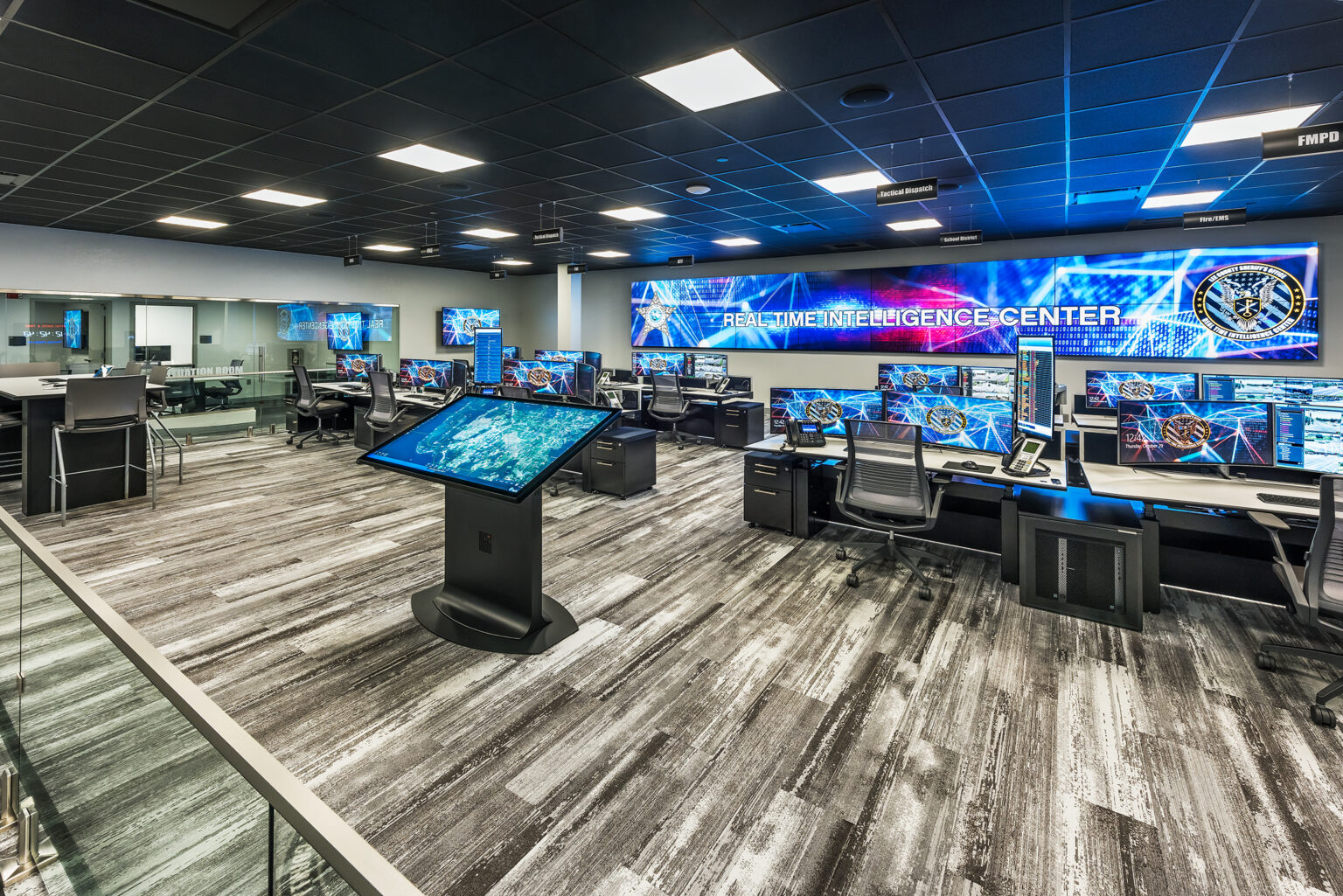 Advance Public Safety with Real-Time Intelligence Centers